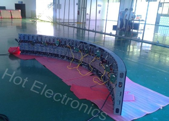 Indoor Customized Arc Led Display P4 With 4-15m Viewing Distance