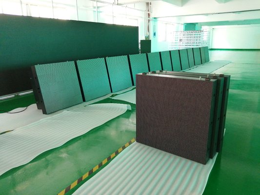 Full Color Fixed LED Display , Double Column P10 Outdoor LED Billboard Display