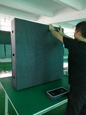 Outdoor P8 Front Service LED Display High Brightness with 2 years Warranty