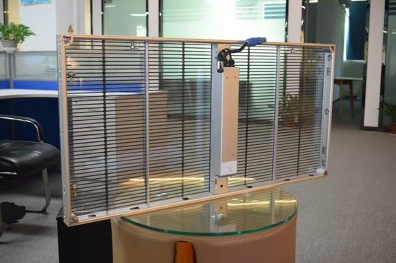 P7.8 Rental Transparent Led Display Light Weight More Transparency