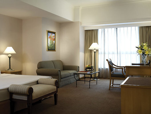 China Rubber Wood King Size Hotel Bedroom Furniture Sets / 5 Star Hotel Furniture supplier