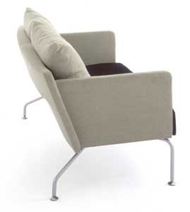 Nordic Style Soild Wood  Backrest Hotel Room Sofa Upholstered Stainless Steel Frame supplier