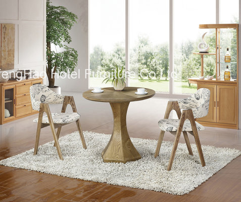 Round Restaurant Hotel Dining Table Set Custom Made With Nature Wood supplier