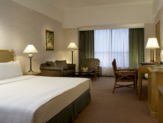 Rubber Wood King Size Hotel Bedroom Furniture Sets / 5 Star Hotel Furniture supplier