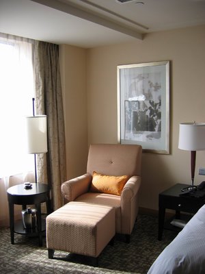 Dark Wulnut 5 Star Contemporary Bedroom Furniture With Chaise Lounge Chair supplier