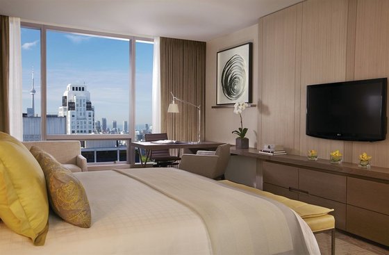 Modern Hotel Style Bedroom Furniture Nature Timer Wood  Veneer For Five Star Hotel supplier