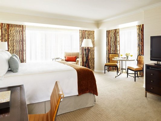 Elegant French Style Five Star Luxury Hotel Furniture / Hotel Collection Furniture supplier