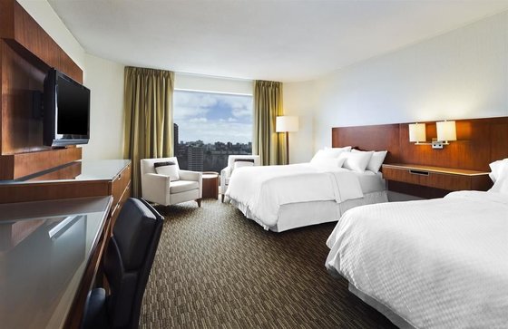Contemporary Mahogany Panel Full Size Bed Hotel Furniture Set With Leather Chairs supplier