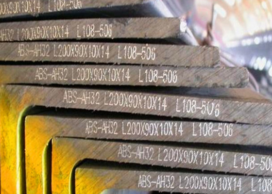 Zinc Coated Surface Structural Angle Iron , S355JR Grade Angle Bar Steel