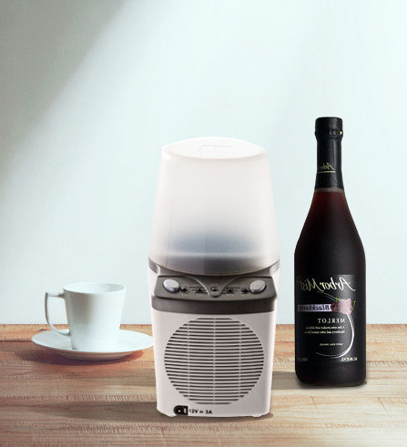 Milk / Wine / Beverage Electric Wine Bottle Chiller For Keeping / Switching Temperature