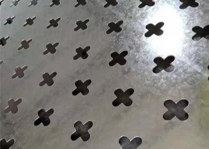Cross Hole 1250mm Stainless Steel Perforated Sheet