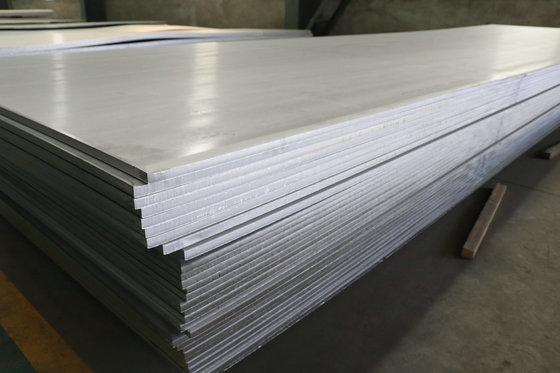 1219mm 201 1Cr17Ni7 Hot Rolled Stainless Steel Sheet Smooth Surface