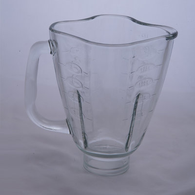 China Guangdong manufacturer 1.75L  transparent Oster plum shape spare parts replacement blender glass cup /jar