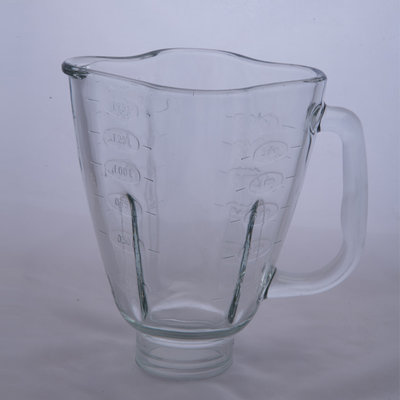 China Guangdong manufacturer 1.75L  transparent Oster plum shape spare parts replacement blender glass cup /jar