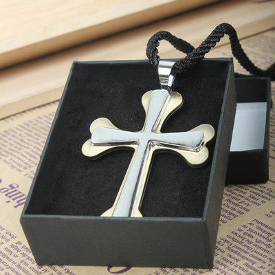 Cross Pendants Vienna wind grass being lucky four cross necklace jewelry wholesale QNN4011