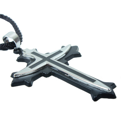 Titanium necklace steel sword cross pendant wholesale fashion men pendant QNN4015