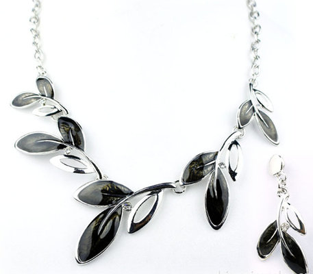 High-grade alloy rhinestone necklace earrings brown leaf drip necklace fashion jewelry accessories BJX4338