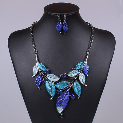 Retro classic style leaves necklace Drops of oil plus diamond necklace with color Leaf earrings jewelry  MD1414
