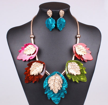 Colorful maple leaf necklace Leaf-shaped necklace Maple Leaf Earrings Colorful resin jewelry  MD1423