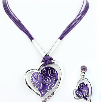 Alloy Heart Pendant Heart-shaped earrings Purple Heart Pendant  Red Heart Earrings BJX4342