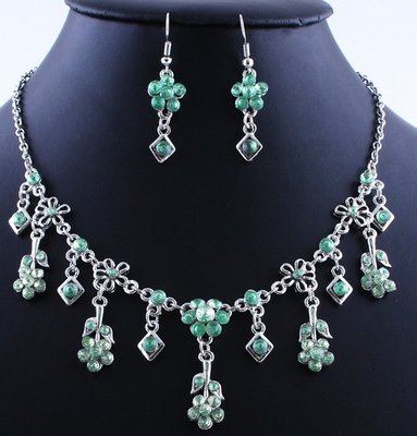 Bridal jewelry wholesale Plum Necklace Plum earrings Tassel necklace 19721