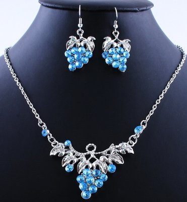 Bridal jewelry wholesale Plum Necklace Plum earrings Tassel necklace 19721