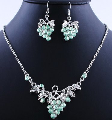 Bridal jewelry wholesale Plum Necklace Plum earrings Tassel necklace 19721