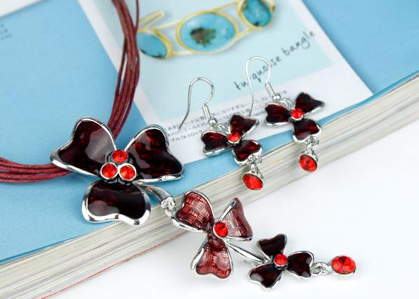 Alloy enamel necklace earrings red flowers red flowers necklace earrings necklace jewelry set flower buds BJX-4334