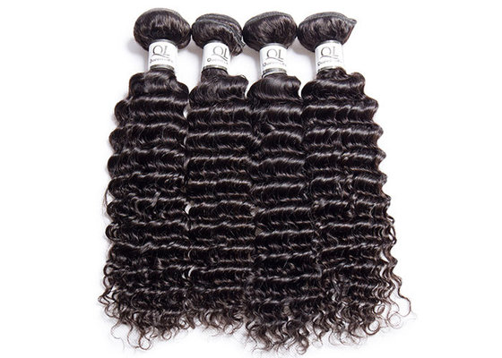 I pacchi ricci profondi liberi dei capelli umani di groviglio possono essere a 10-30 pollici fatto un restyling