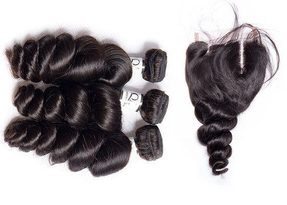 Le estensioni sciolte comode del tessuto dei capelli di Remy Wave possono tingersi e rivestite di ferro