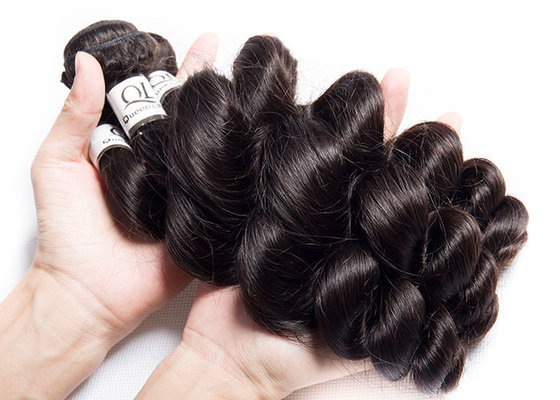 Trama a macchina disegnata doppio sciolto molle completo del tessuto dei capelli di Indain Wave della cuticola forte