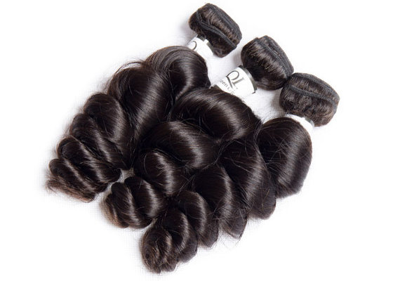 Trama a macchina disegnata doppio sciolto molle completo del tessuto dei capelli di Indain Wave della cuticola forte