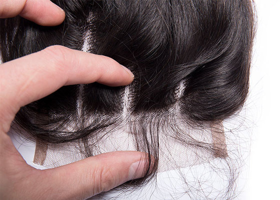 Tre parti del corpo di Remy di chiusura spessa del pizzo per i capelli umani brasiliani non trattati delle donne di colore