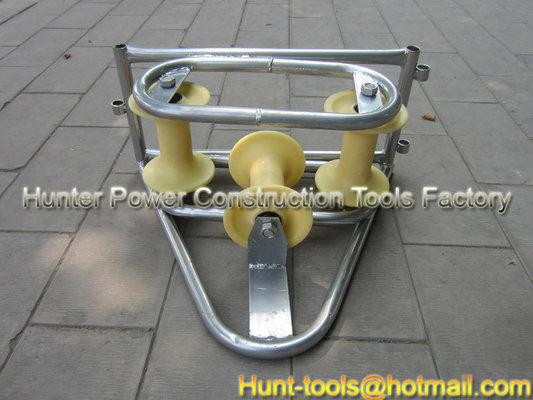 Corner roller with plug-in hinges best quality with Nylon roller