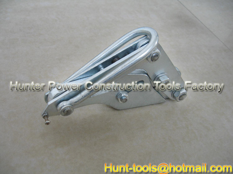 Self Gripping Clamps For Optical Cable made of steel