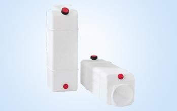 Custom Safe Square Hydraulic Oil Tank , Hydraulic Oil Reservoir Tank For Heavy Truck
