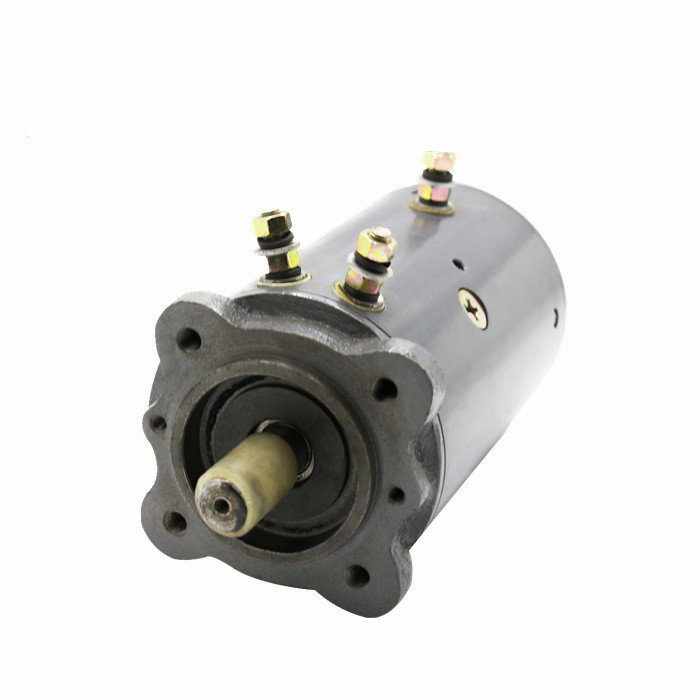 W9144 12 V 1.4KW Brushed Electric Forklift Motor 2150RPM With Copper Wire