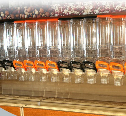 high quality 13L gravity dry food dispenser