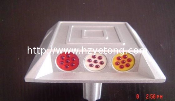 3*7 cat eye glass beads reflective Aluminum road studs