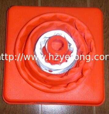 Portable telescopic traffic cone  folding traffic cone