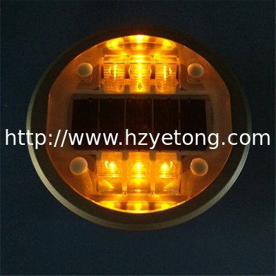 Pavement Levelled Marker/Studs  embedded solar road stud cat eye manufacture offer