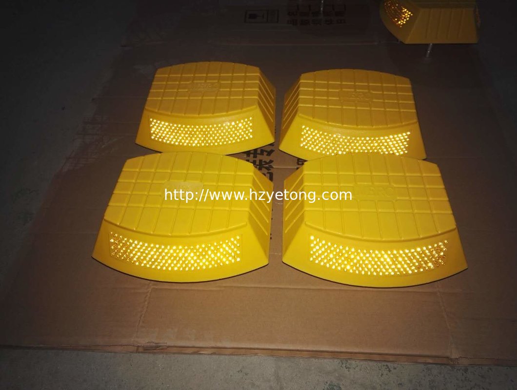 179beads plastic road stud export cat eye road stud manufacture offer road marker develop