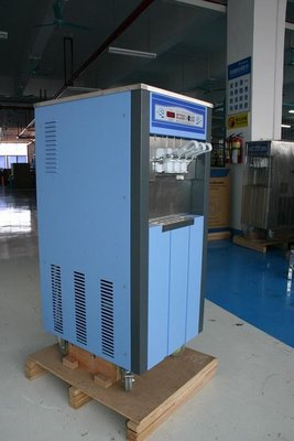 28L/H 3 flavors Oceanpower cheap frozen yogurt ice cream machine CE,CB certificated