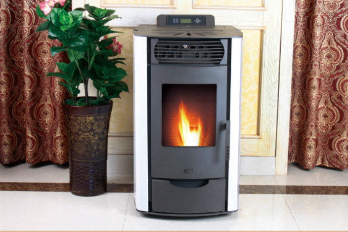 Grand Front View Auto-Clean European Wood Pellet Stove with Remote Control
