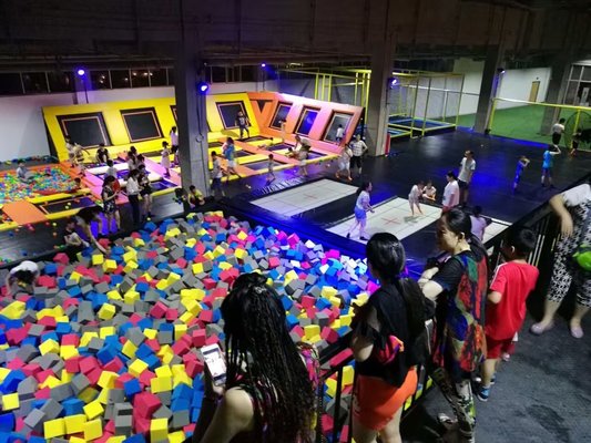 China Supply 480M2 Amusement Park Equipment Indoor Playground Trampoline Park Activity