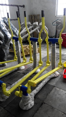 China Suppply Gym Equipment Body Building Park Exercise Outdoor Fitness Equipment Back Stretching Stand