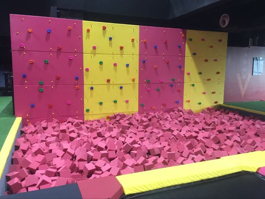 520M2 Amusement Park Trampoline/ China New Design Indoor Trampoline/ Commercial Indoor Gymnastic Trampoline