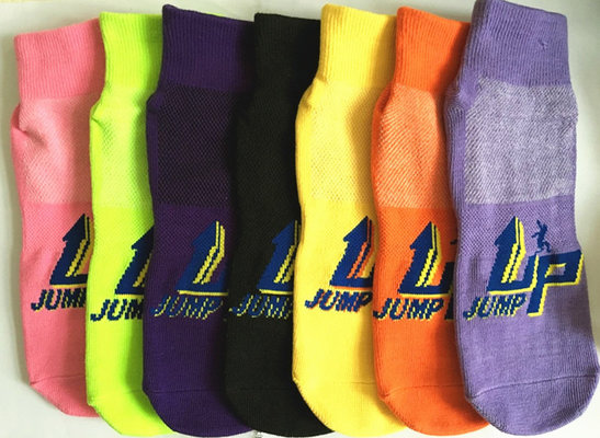 Kids Non Slip/Non Skid Socks with the Best Grip Technology /Trampoline Jump Socks Unisex Gripper Socks
