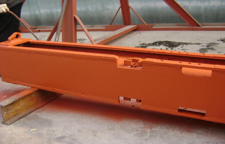 Industrielle 28 Tonne 14DUO, die hydraulisches Hebezeug nach verschobener Grubenlokomotive gewinnt