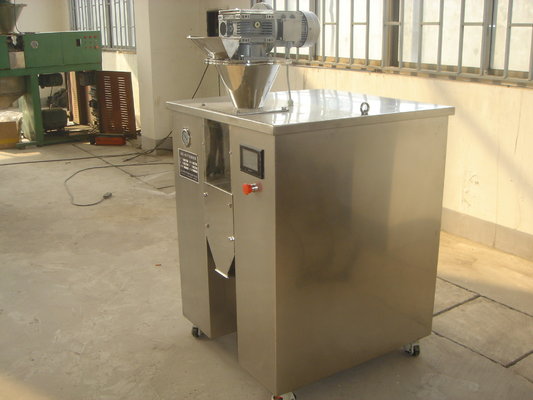 Rollen-Rate 8 - Fließbett-Granulierer mit 20 U/min, 7.5kw machte Granulations-Ausrüstung nass